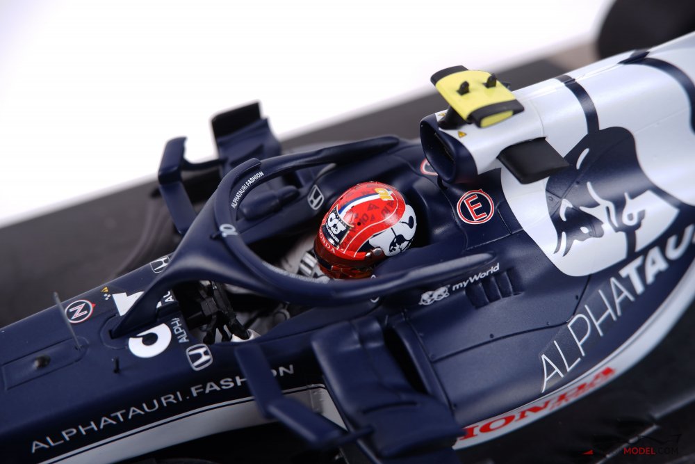 Model car AlphaTauri AT02 Gasly 2021, 1:18 Minichamps | Tibormodel.com