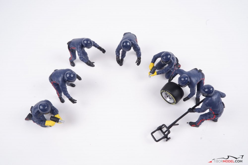Figures Red Bull F1 pit stop, 1:18 American Diorama | Tibormodel.com