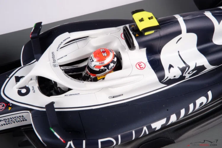 Model car AlphaTauri AT03 Tsunoda 2022, 1:18 Spark | Tibormodel.com