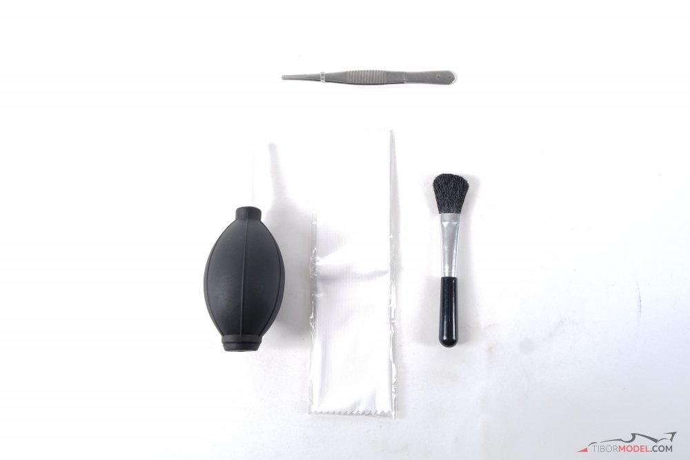 Model car cleaning kit for helmets, cars Ottomobile | Tibormodel.com