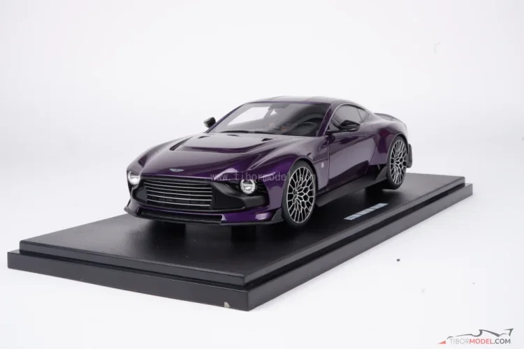 Modellautó Aston Martin Valour lila, 1:18 GT Spirit | Tibormodel.com