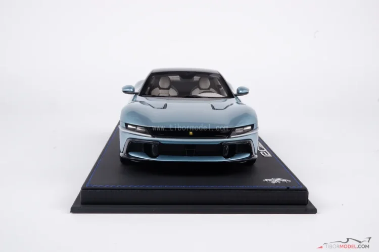 Model car Ferrari 12Cilindri Coupé celeste, 1:18 BBR | Tibormodel.com