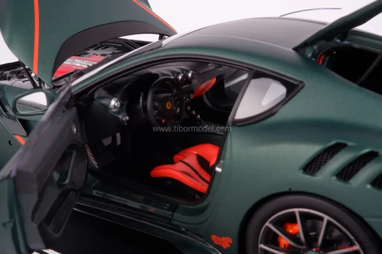 Model car Ferrari F12 TDF matte green, 1:18 BBR | Tibormodel.com