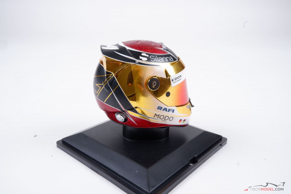 Helmet Pascal Wehrlein 2017 Sauber, 1:5 Spark | Tibormodel.com