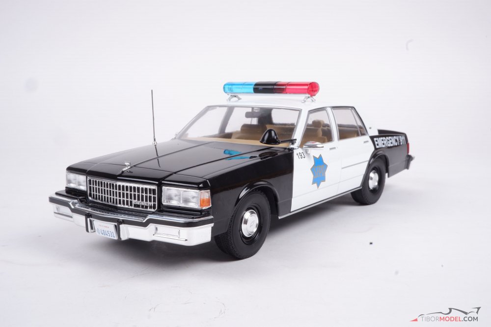 Model police car Chevrolet Caprice S.F.P.D., 1:18 MCG | Tibormodel.com