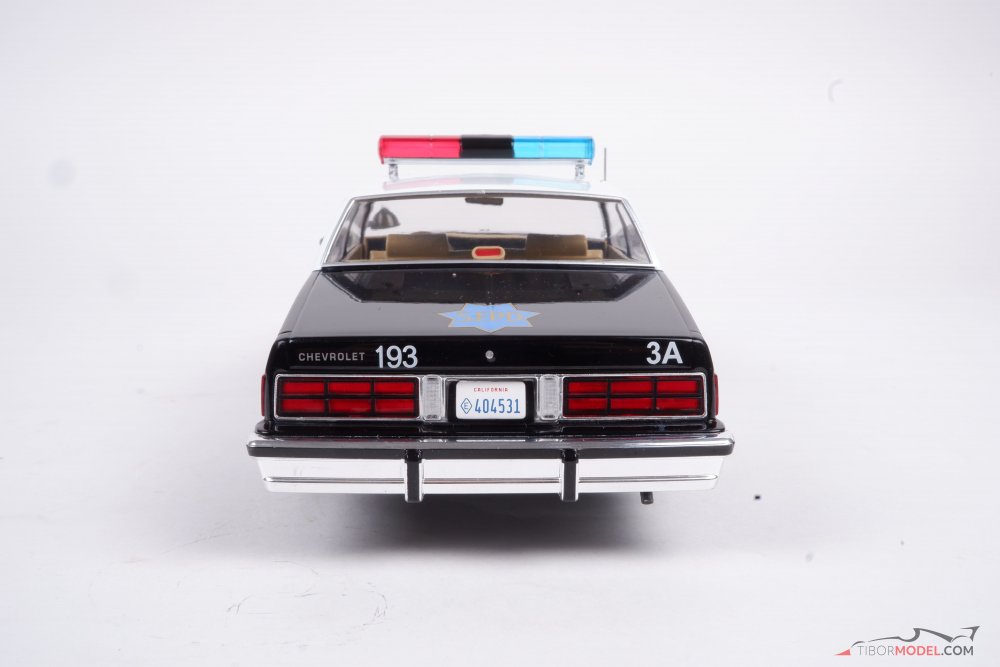 Model police car Chevrolet Caprice S.F.P.D., 1:18 MCG | Tibormodel.com