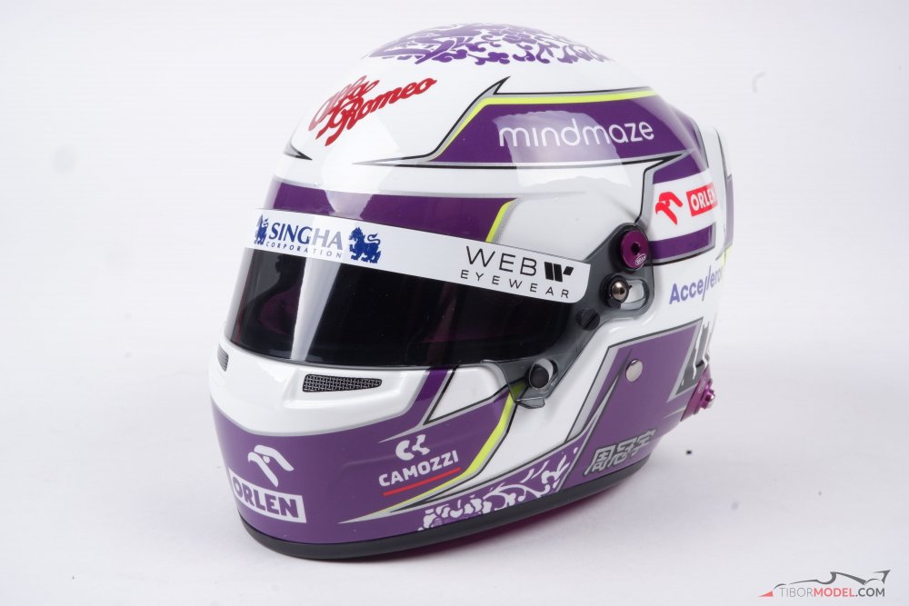 Helmet Guanyu Zhou 2022 Alfa Romeo, 1:2 Bell | Tibormodel.com