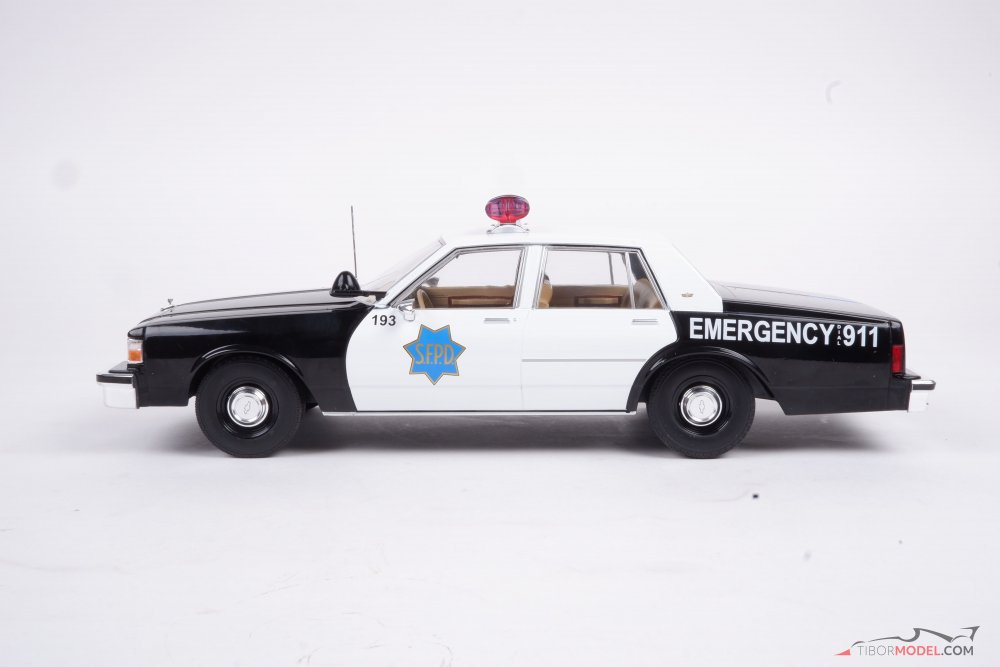Model police car Chevrolet Caprice S.F.P.D., 1:18 MCG | Tibormodel.com