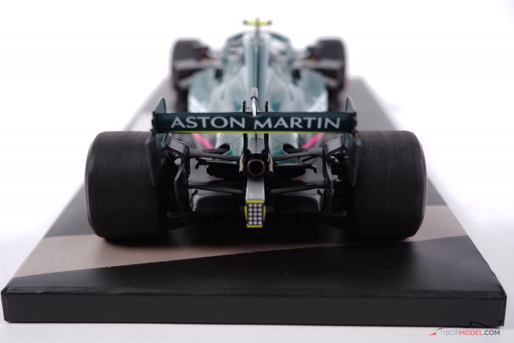 Model Aston Martin AMR21 Vettel 2021, 1:18 Minichamps | Tibormodel.com