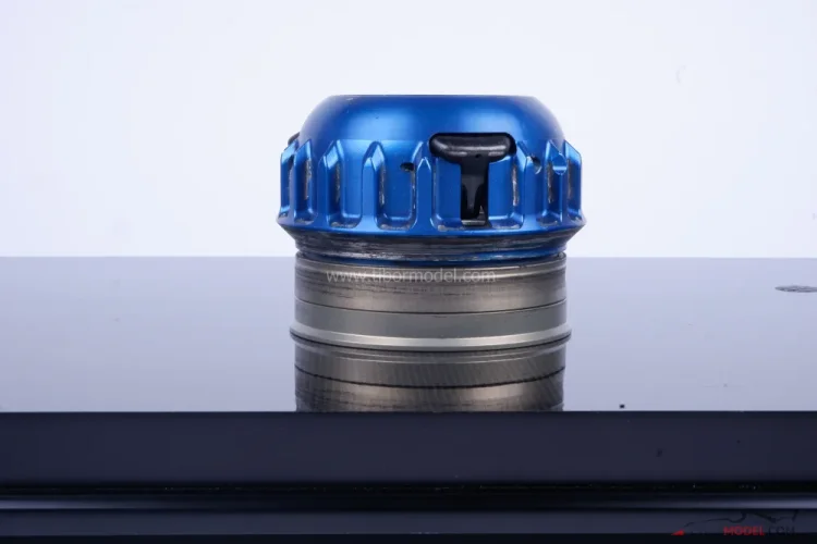 Wheel nut blue from F1 Ferrari SF15-T, original 2015 | Tibormodel.com
