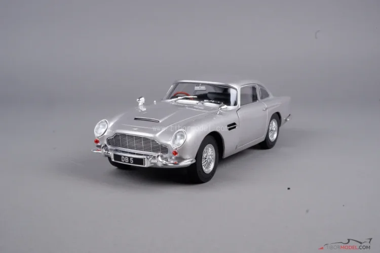 Model car Aston Martin DB5 silver birch, 1:18 Solido | Tibormodel.com