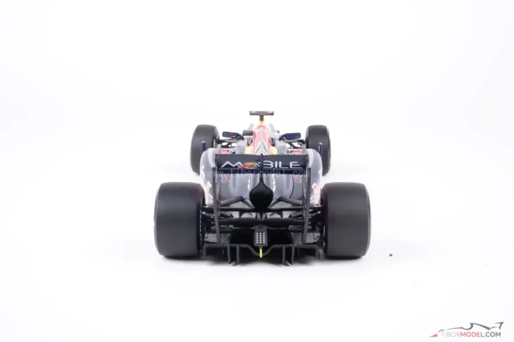 Model Red Bull RB6 Vettel 2010, 1:18 Minichamps | Tibormodel.com