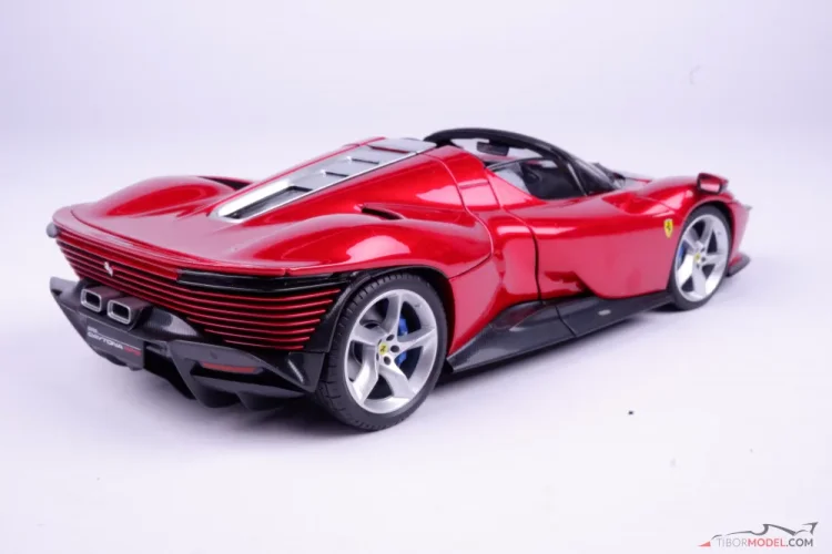 Model auta Ferrari Daytona SP3 spider, 1:18 Bburago | Tibormodel.com