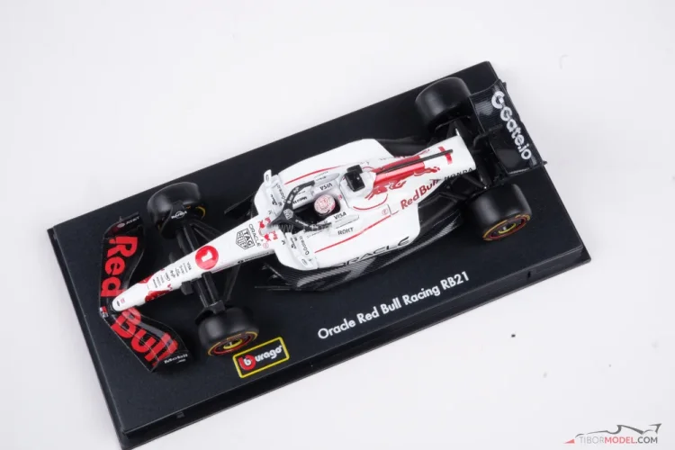 Model Red Bull Verstappen 2025 Japonsko, Bburago Sig. | Tibormodel.com