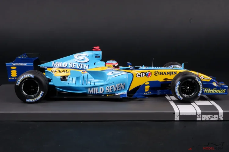 Model car Renault R25 Alonso, Brazilian, Minichamps | Tibormodel.com