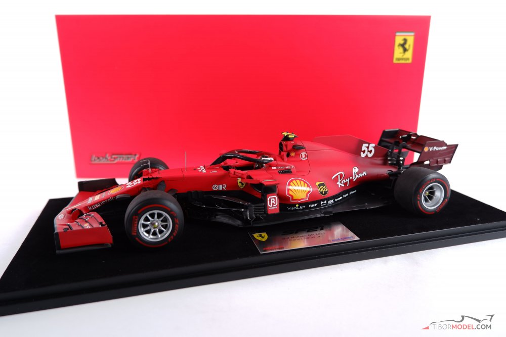 Model car Ferrari SF21 Sainz 2021, 1:18 Looksmart | Tibormodel.com