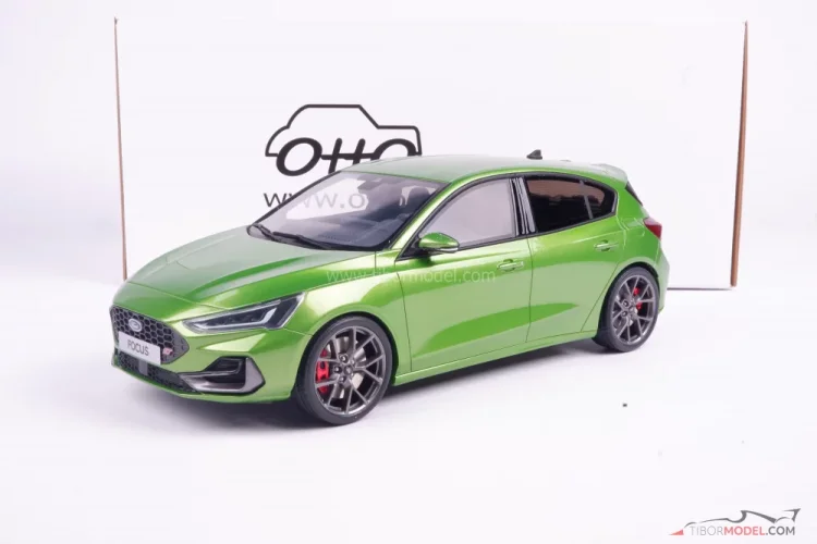 Model car Ford Focus MK5 ST green, 1:18 Ottomobile | Tibormodel.com