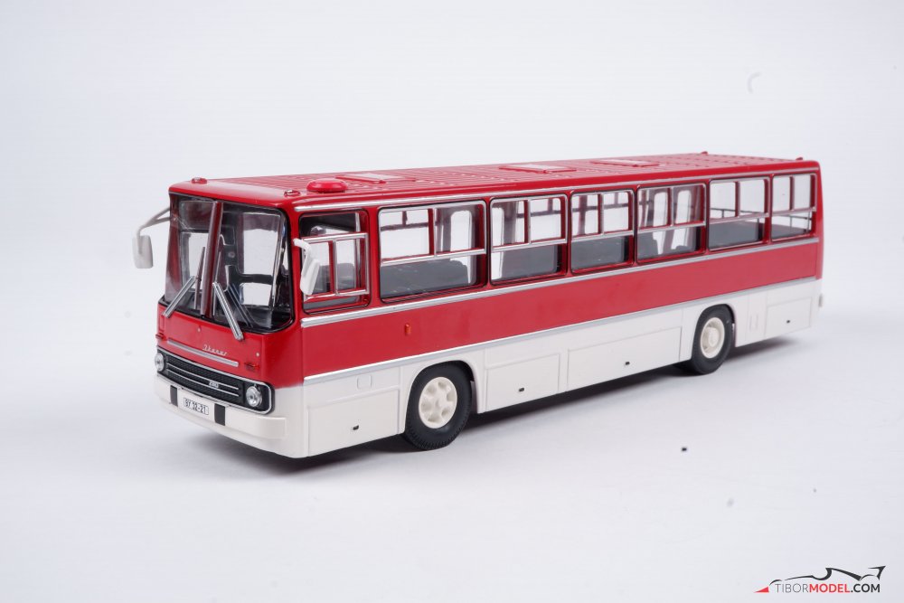 Model bus Ikarus 260.06 red, 1:43 Premium ClassiXXs | Tibormodel.com