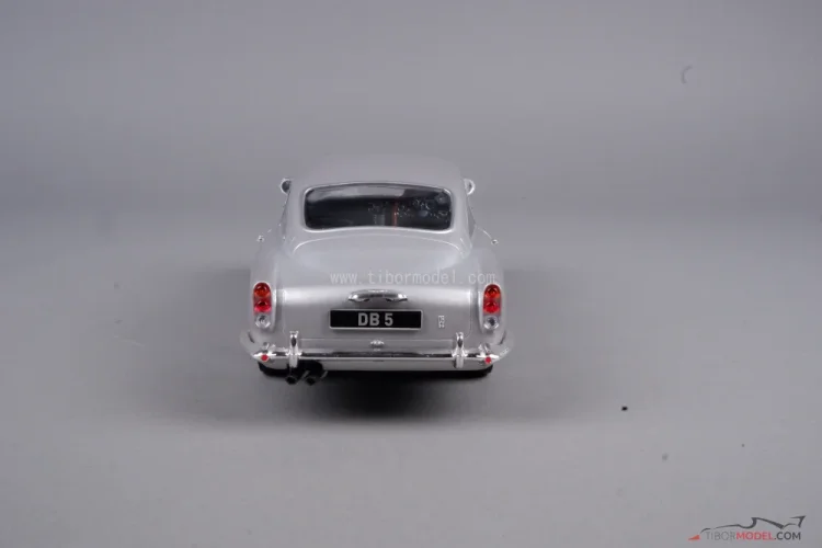Model car Aston Martin DB5 silver birch, 1:18 Solido | Tibormodel.com