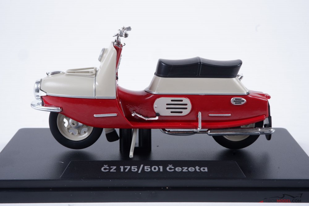 Model ČZ 175/501 Čezeta motorbike, 1:18 Abrex | Tibormodel.com